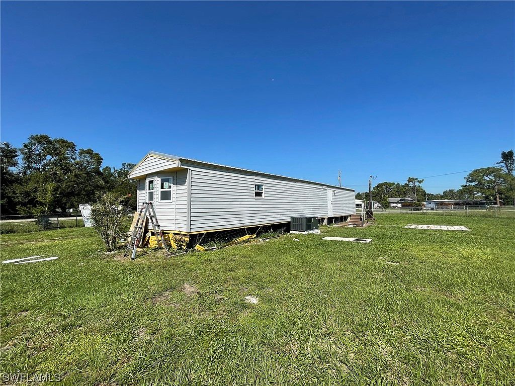 2170 Case Ln, North Fort Myers, FL 33917 | MLS #223058105 | Zillow