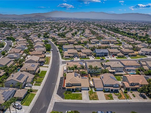 13317 Linnea St, Corona, CA 92880 | Zillow