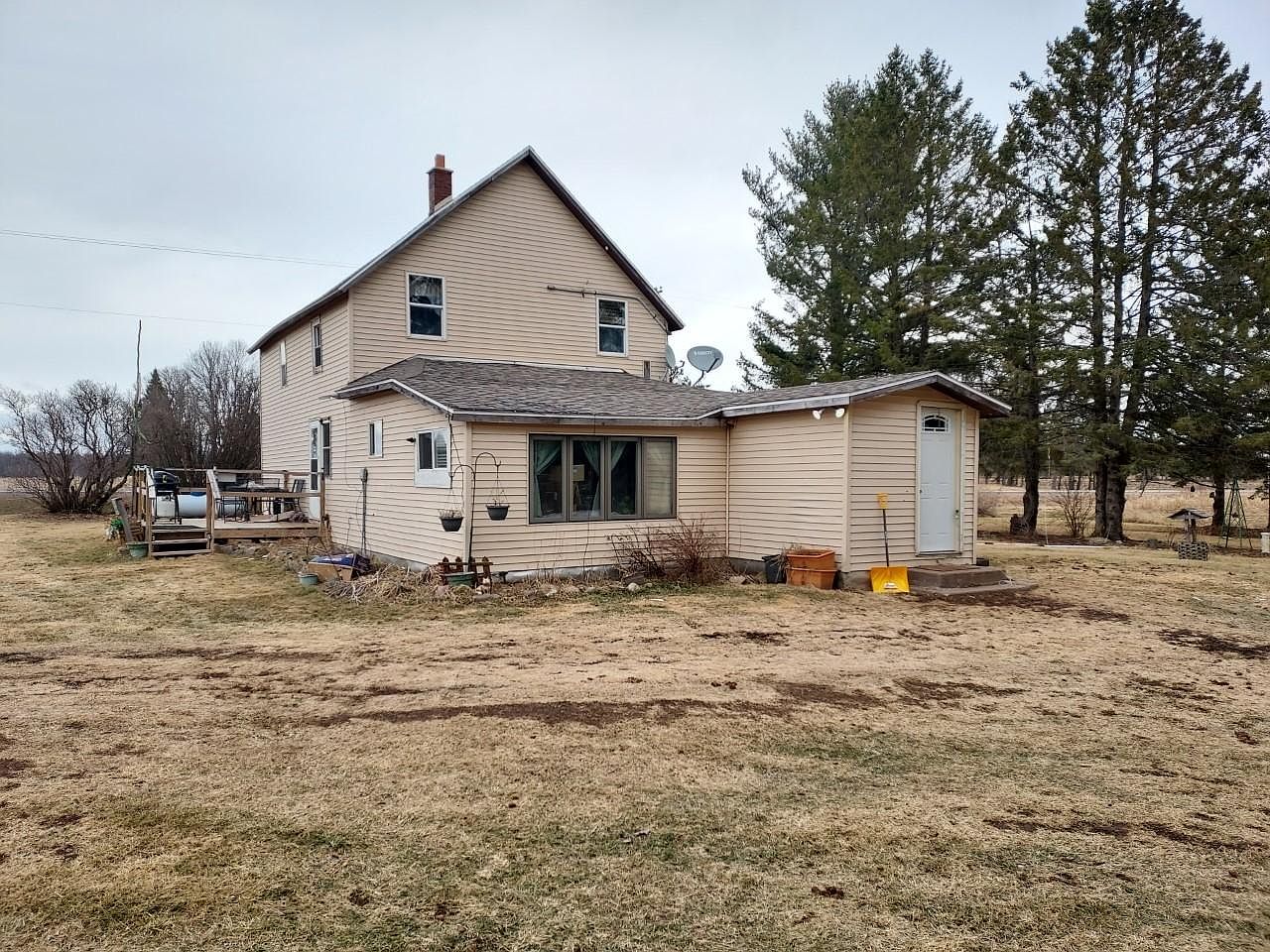 W9575 State Highway 8, Catawba, WI 54515 | Zillow