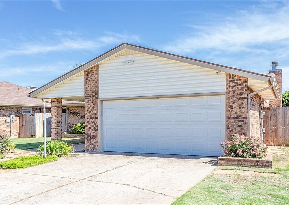 10428 Dover Dr, Yukon, OK 73099 | Zillow