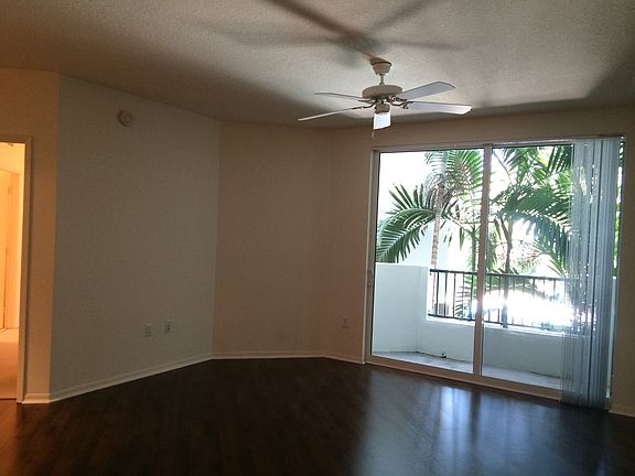 2401 NE 65th St APT 205, Fort Lauderdale, FL 33308 | Zillow