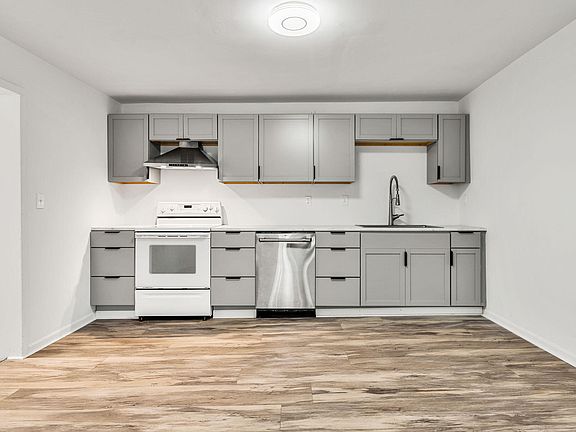 11209 Whitehorn St, Romulus, MI 48174 | MLS #24044946 | Zillow