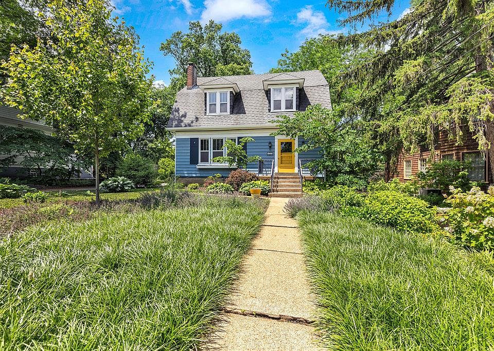 151 S Elm Ave, Saint Louis, MO 63119 | Zillow