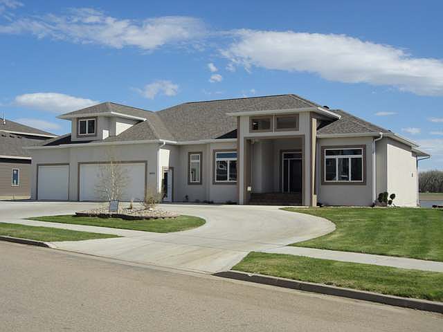 4601 Borden Harbor Dr Se Mandan Nd 58554 Zillow