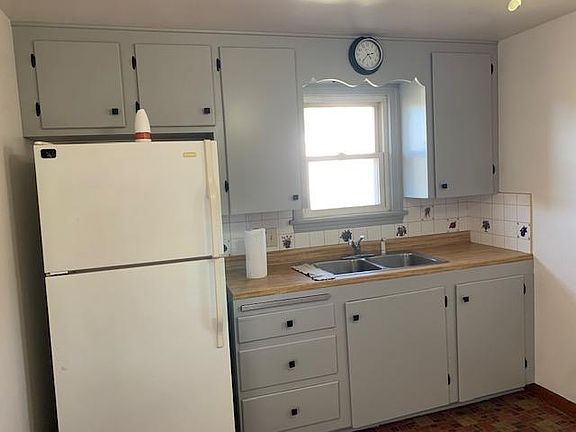 100 Churchill Rd #100, Girard, OH 44420 | Zillow