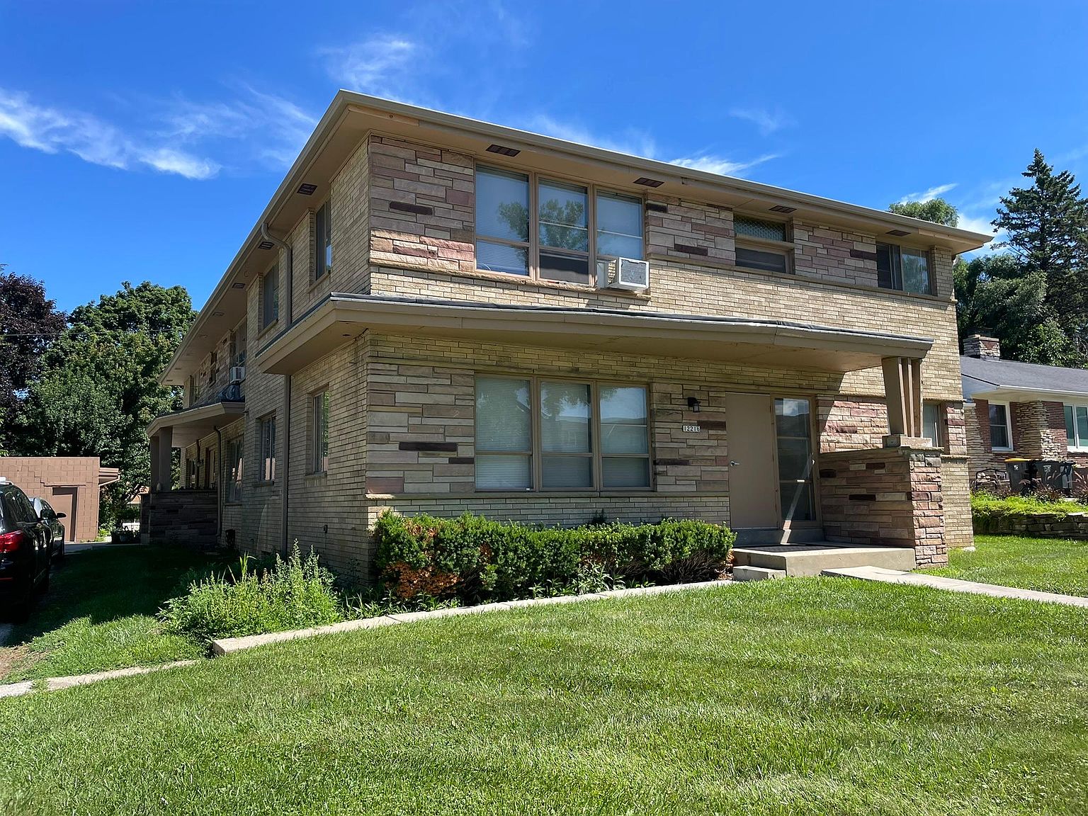 12216 W Bluemound Rd #6, Milwaukee, WI 53226 | Zillow