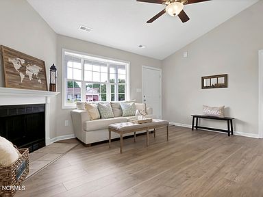 446 Dion Drive, Hubert, NC 28539 | Zillow