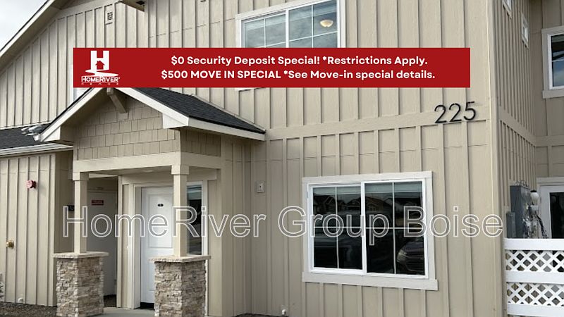 225 S Roaming Ln APT 101, Kuna, ID 83634 | Zillow