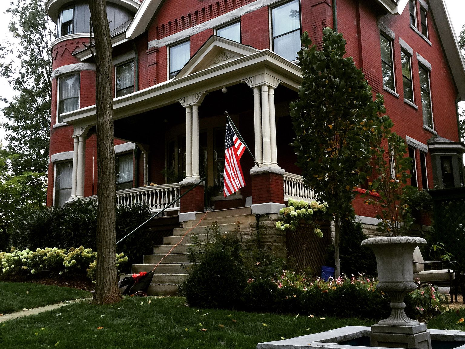 932 Avondale Ave, Cincinnati, OH 45229 | Zillow