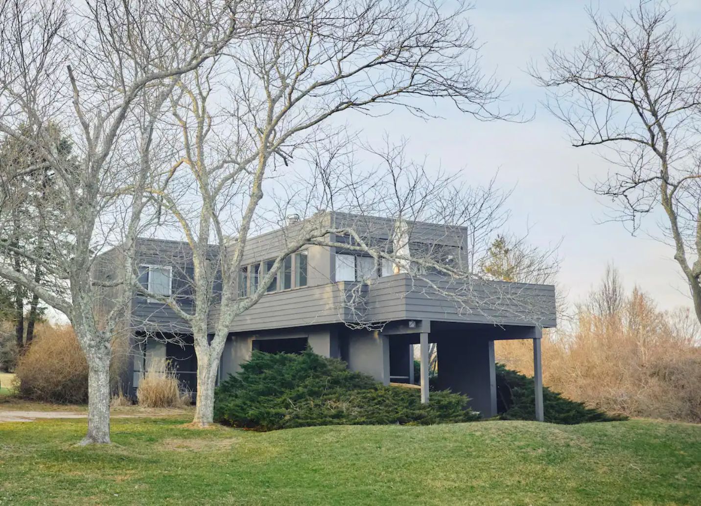 672 Daniels Ln, Sagaponack, NY 11962 | Out East