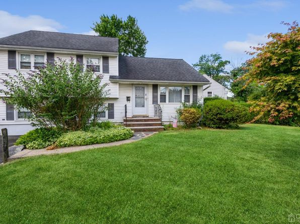 Edison NJ Single Family Homes For Sale - 82 Homes | Zillow