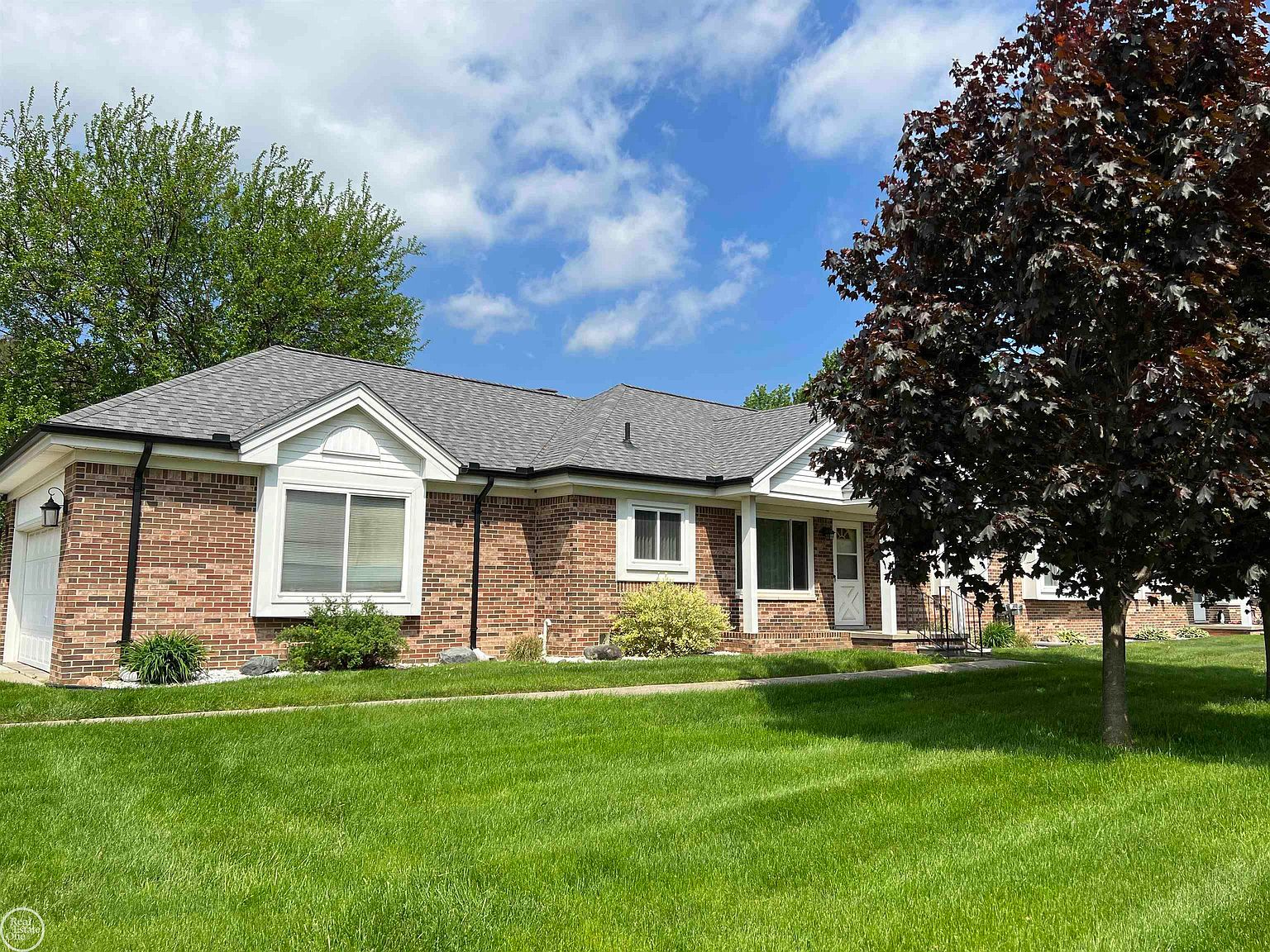 34905 Mercer Ln, Fraser, MI 48026 | Zillow