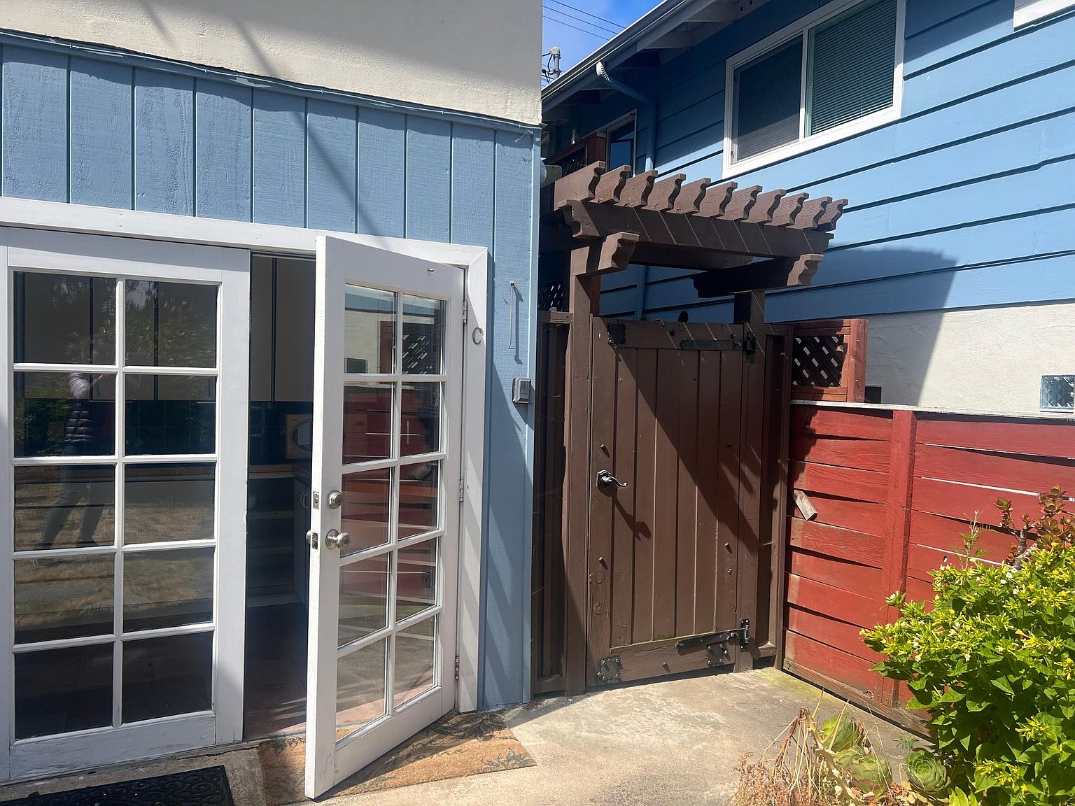 947 Casanova Ave #C, Monterey, CA 93940 | Zillow