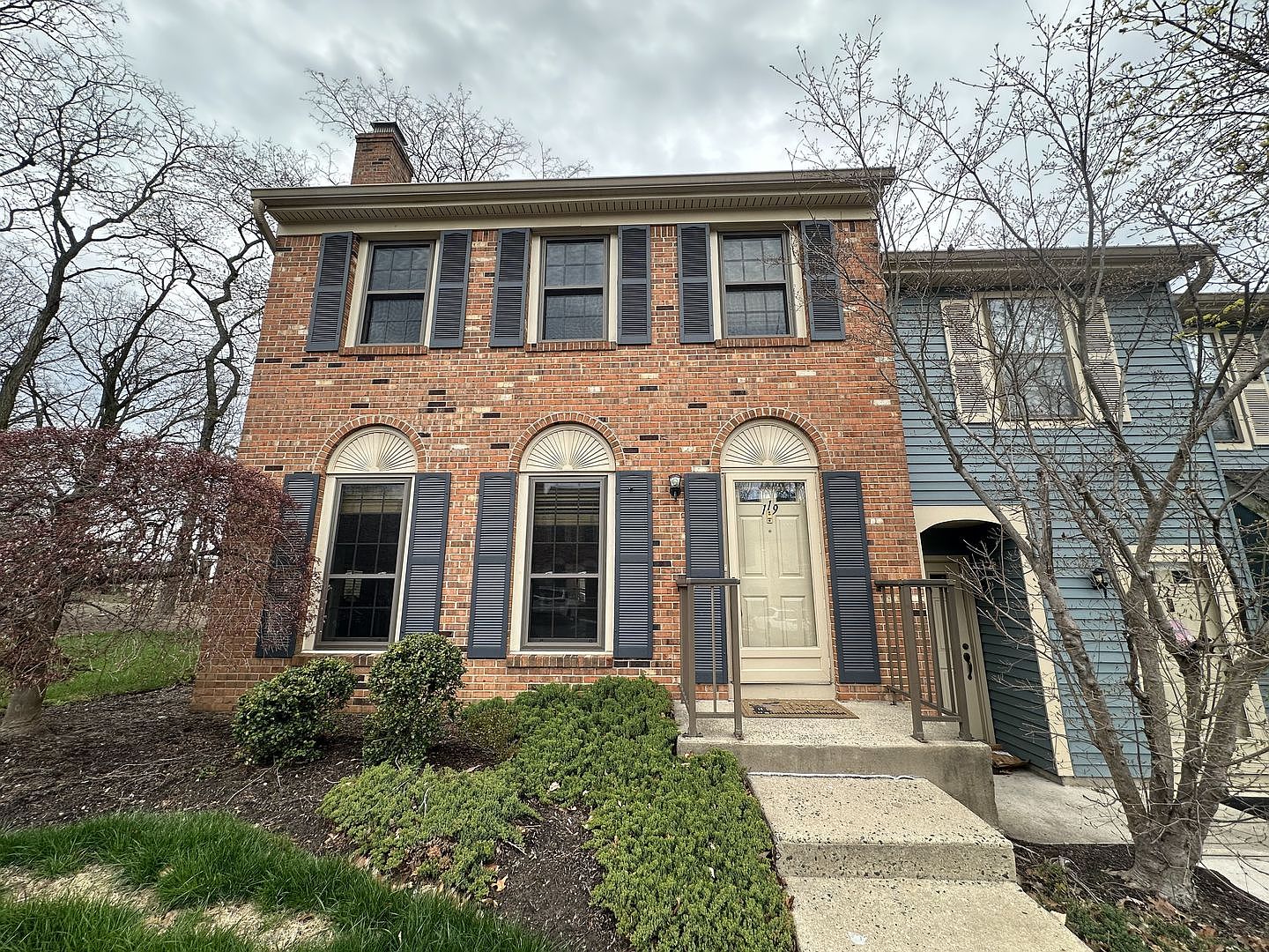 119 Dumbarton Hill Ct UNIT 1, Matawan, NJ 07747 | Zillow