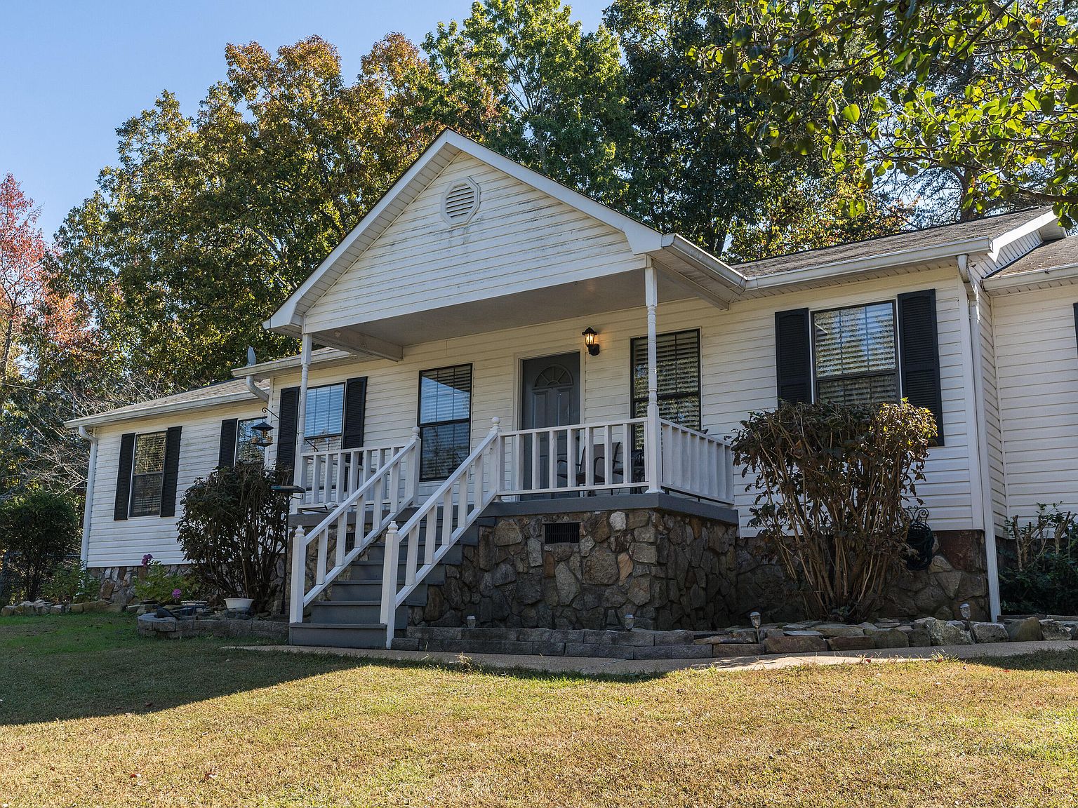 60 Hillside Dr, Ringgold, GA 30736 | MLS #1381655 | Zillow