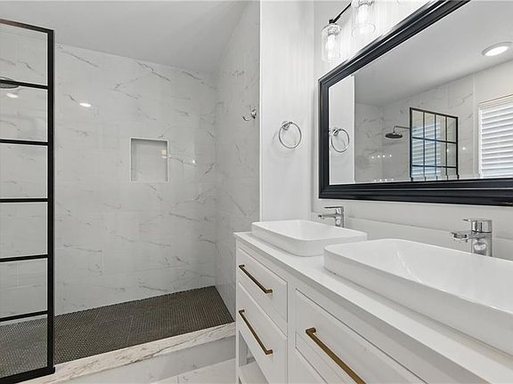 603 Sail Fish Quay, Chesapeake, VA 23320 | MLS #10582333 | Zillow