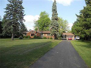 91 Brompton Rd, Williamsville, NY 14221 | Zillow