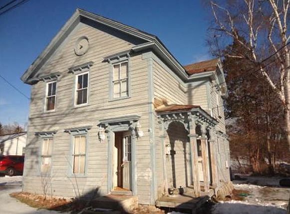 8 Chestnut St, Fort Edward, NY 12828 | Zillow