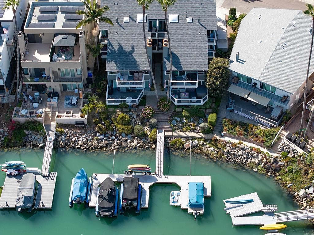 4553 Cove Dr APT 2, Carlsbad, CA 92008 | Zillow