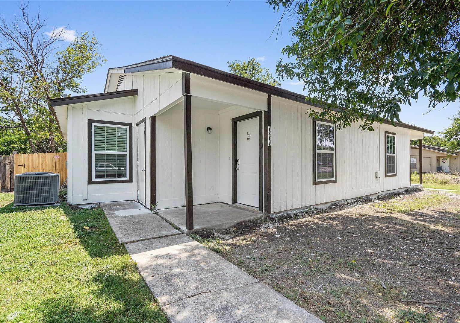 520 Lenora Dr #A, Taylor, TX 76574 | Zillow