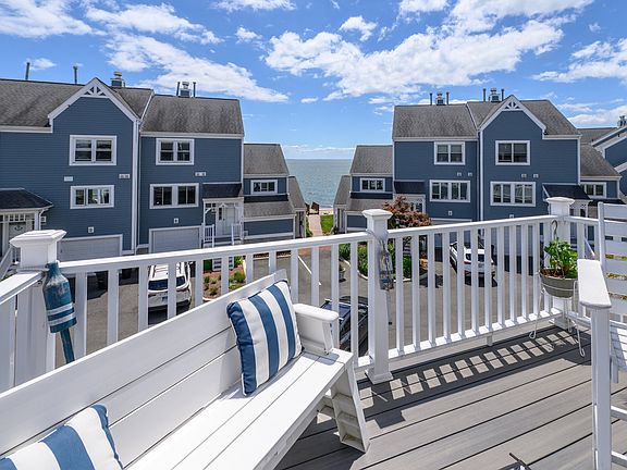 76 Cosey Beach Ave APT 3, East Haven, CT 06512 | MLS #24024973 | Zillow