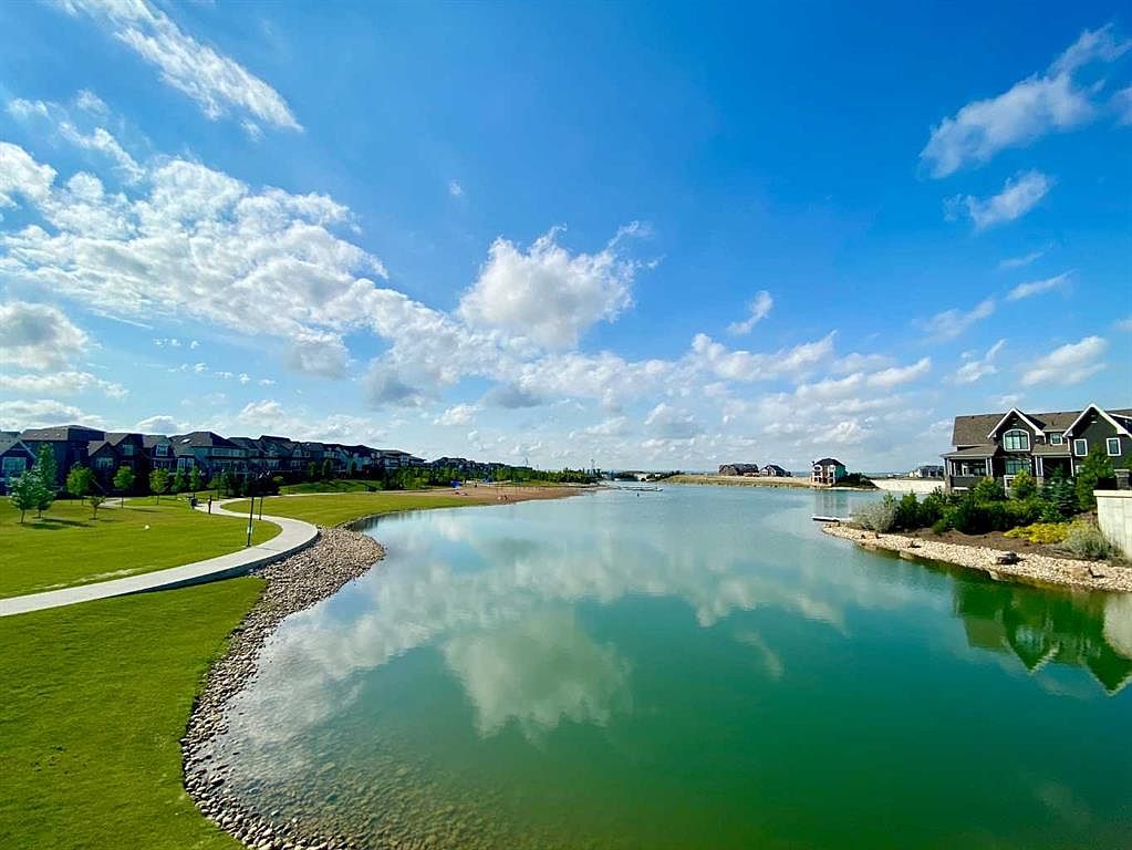 38 W Masters Point SE, Calgary, AB T3M 2B3 | MLS #A2213684 | Zillow
