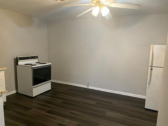 2703 SE Indiana Ave #1, Topeka, KS 66605 | Zillow