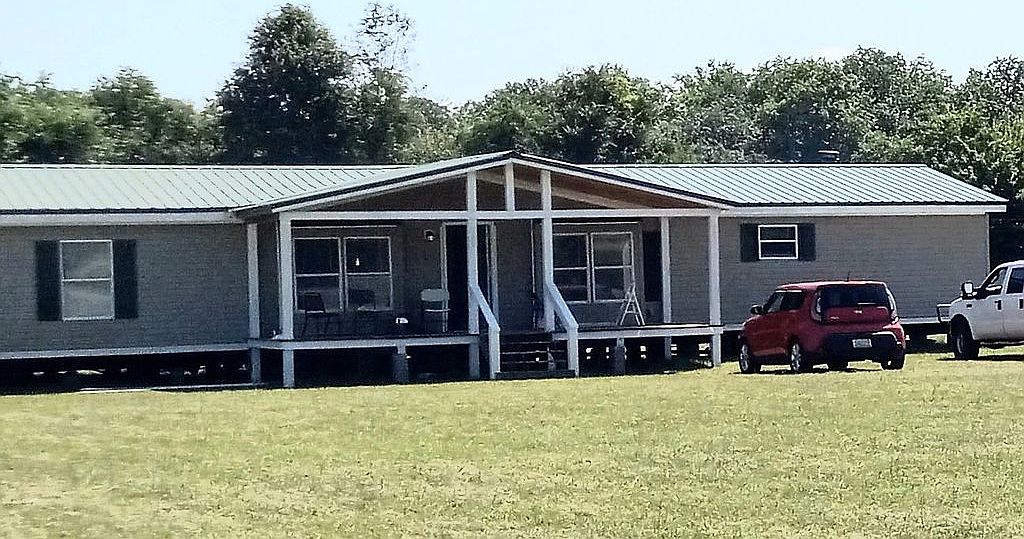 21006 W State Highway 52, Kinston, AL 36453 | Zillow