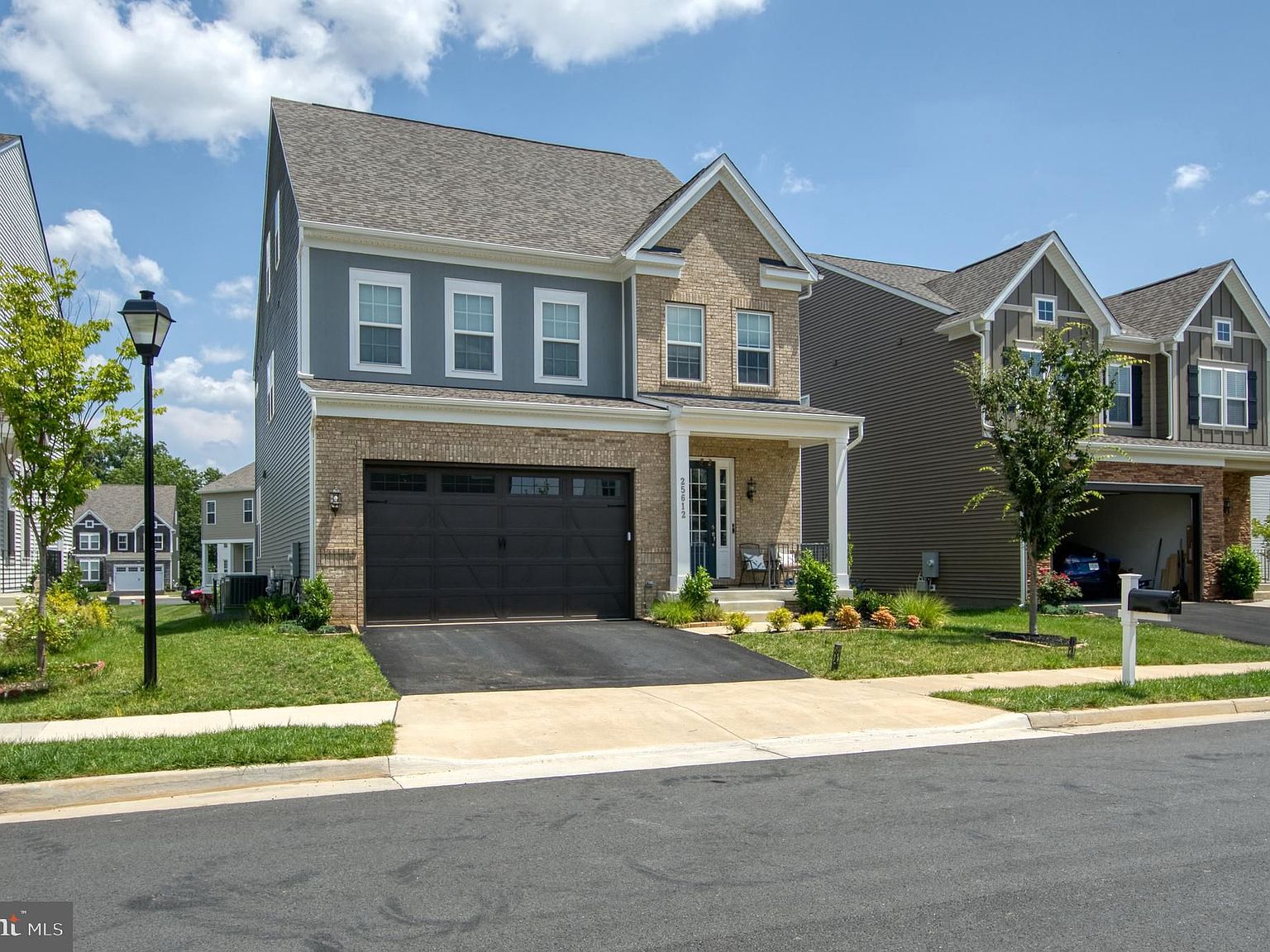 25612 Harvest Hills Dr, Chantilly, VA 20152 | Zillow