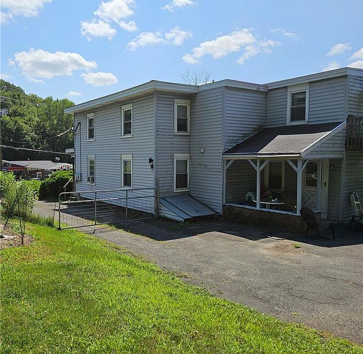 377 E Main St, Thomaston, CT 06787 | Zillow