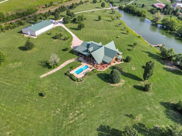Sidney IL Real Estate - Sidney IL Homes For Sale | Zillow