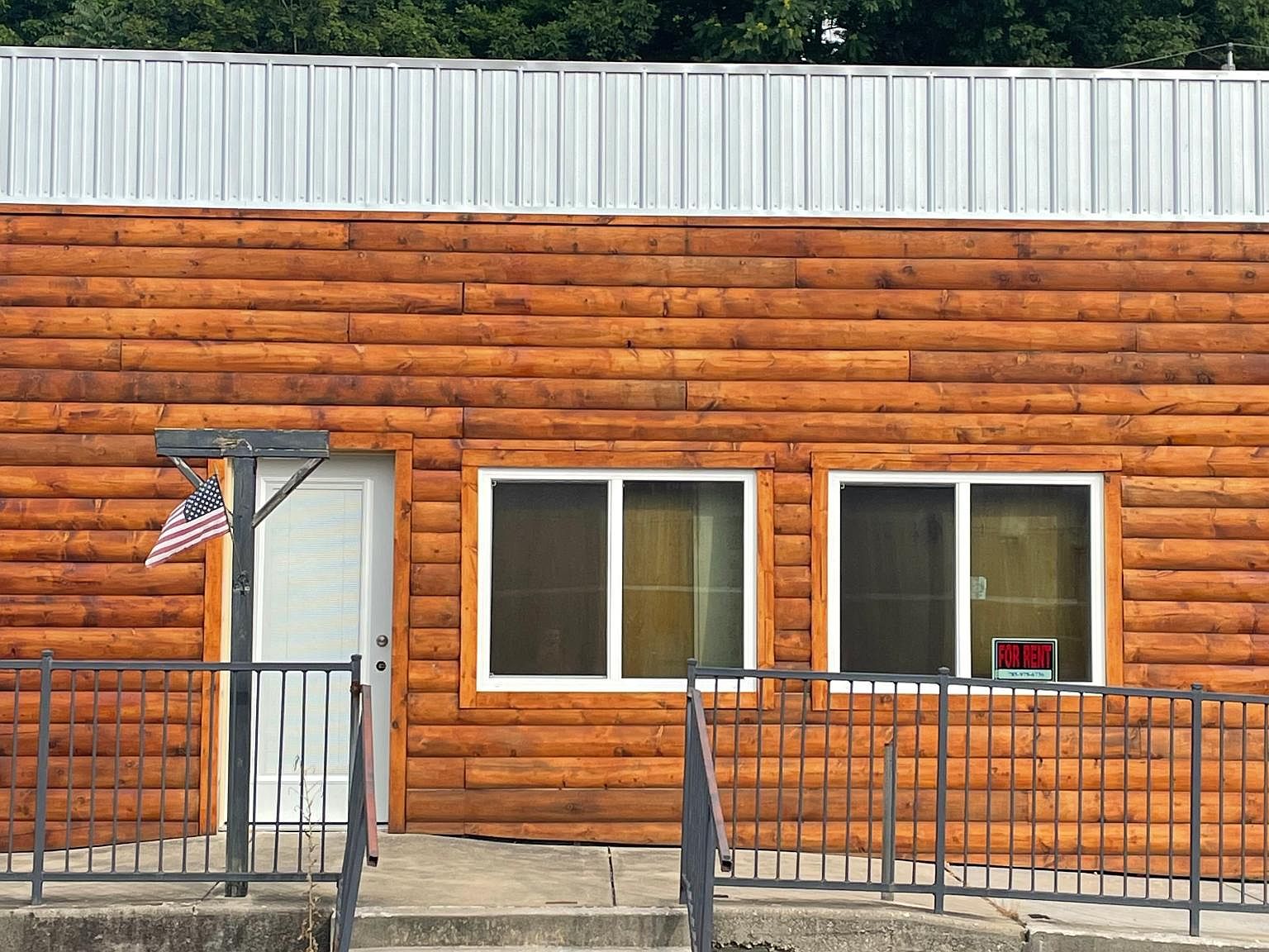 22195 Main St, Reeds Spring, MO 65737 | Zillow