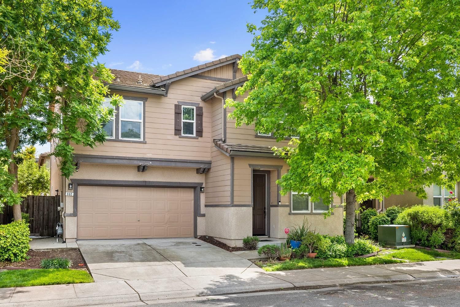 660 Greg Thatch Cir, Sacramento, CA 95835 | Zillow