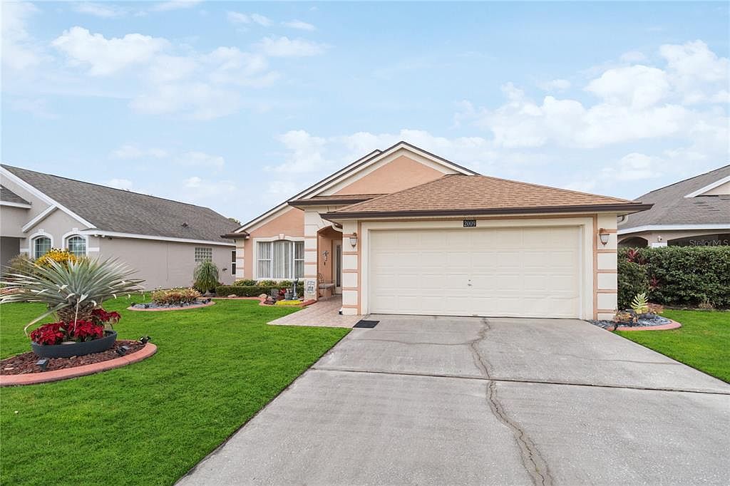 2009 Locust Berry Dr, Kissimmee, FL 34743 | Zillow