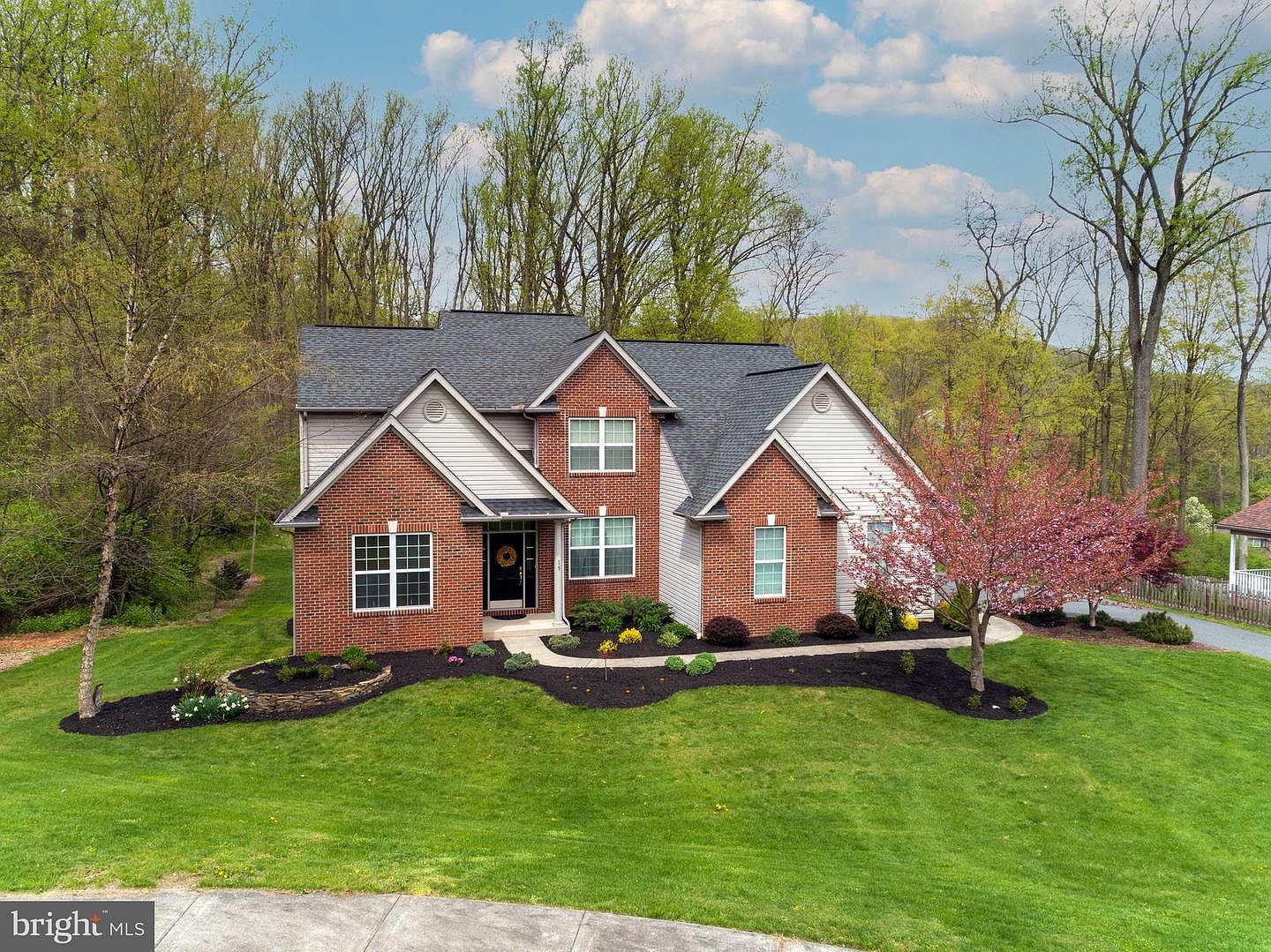15 Courtney Rea Cir, Reading, PA 19606 | Zillow