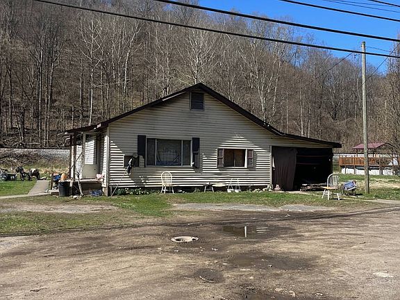 23084 Spruce River Rd, Ottawa, WV 25149 | MLS #11451161 | Zillow