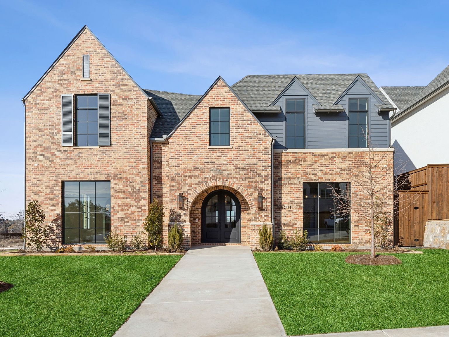 9511 Still Creek Ln, Dallas, TX 75238 | Zillow