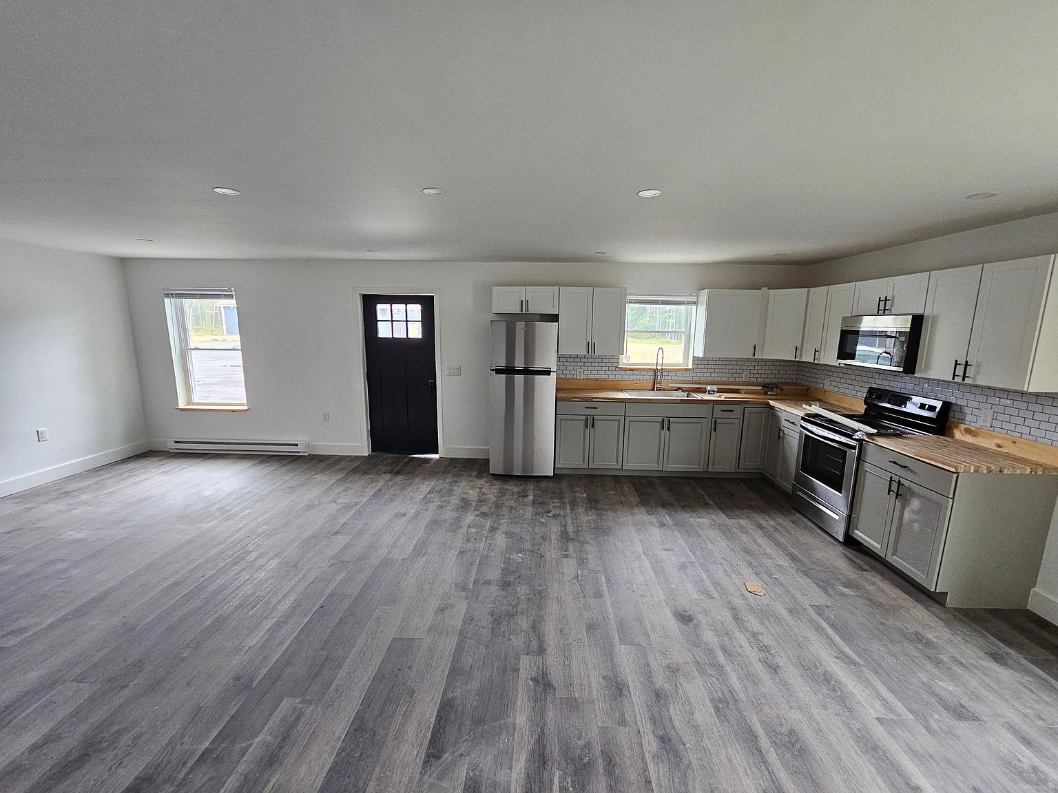 18 Blake Ct #15, Orono, ME 04473 | Zillow