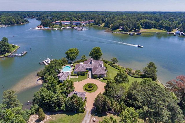 155 Hayden Rd, Weems, VA 22576 | Zillow