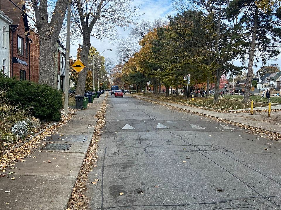 130 Clinton St Toronto ON | Zillow