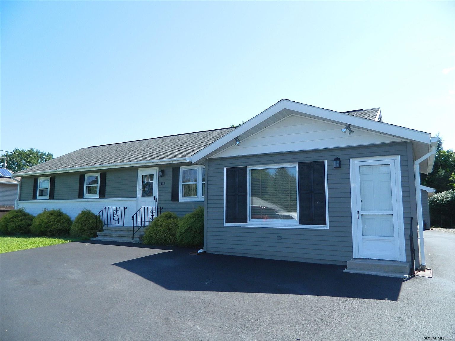 112 Troy Rd, East Greenbush, NY 12061 | Zillow