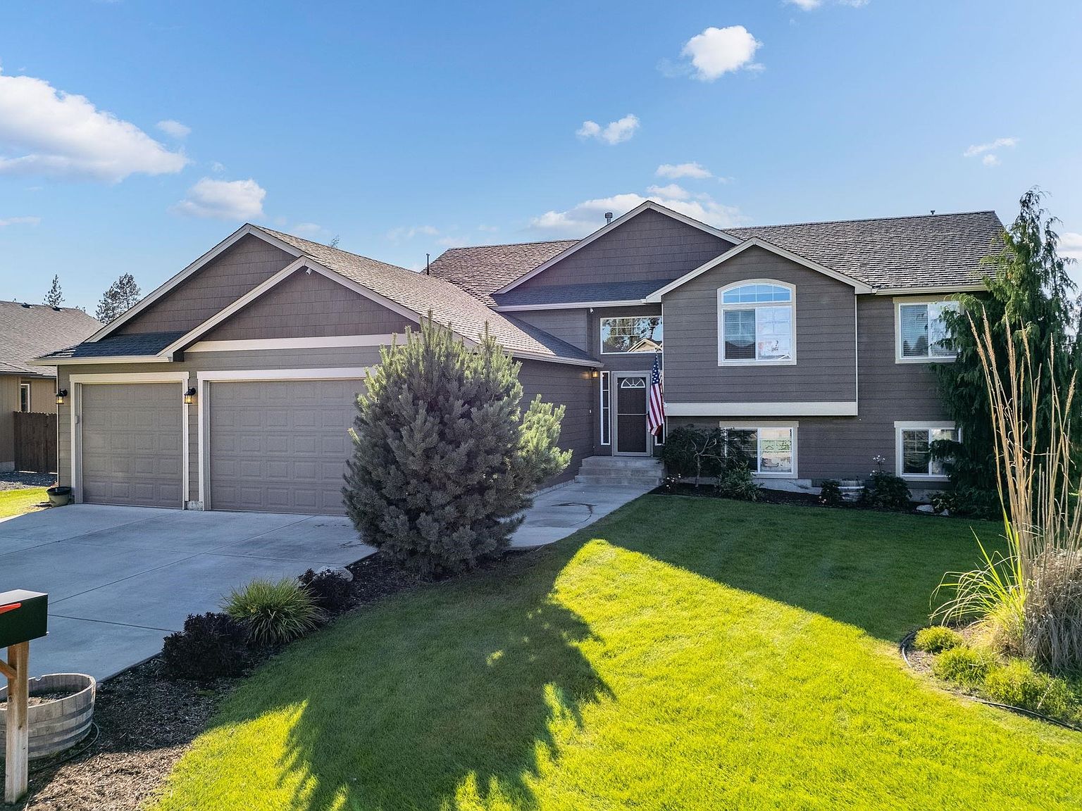 15317 N Hunters Pointe Rd, Mead, WA 99021 | MLS #202424186 | Zillow