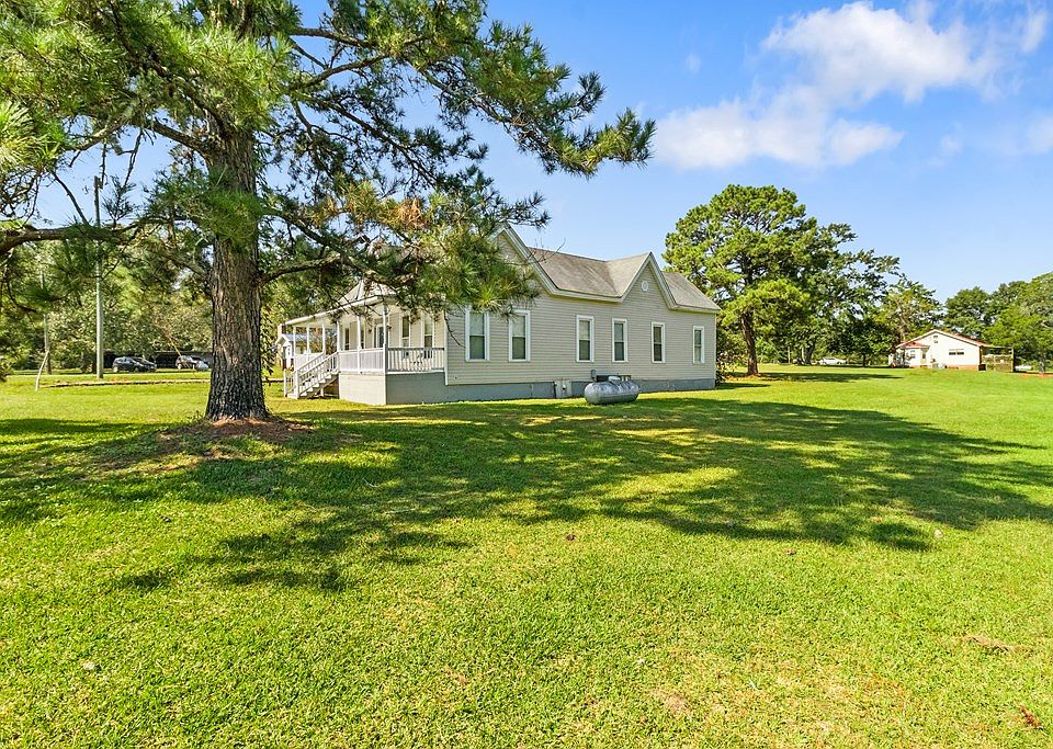 15 W Eta St, Louisville, AL 36048 | Zillow