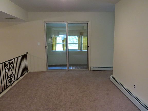 17 Matt Dr, Fairfield, NJ 07004 | Zillow