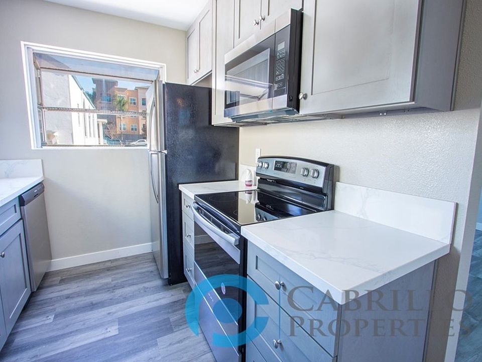 4423 52nd St APT 2C, San Diego, CA 92115 | Zillow