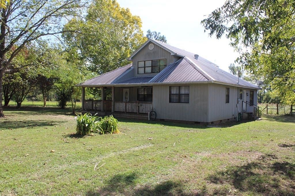 441 County Road 4240, Bronson, TX 75930 | MLS #208846 | Zillow