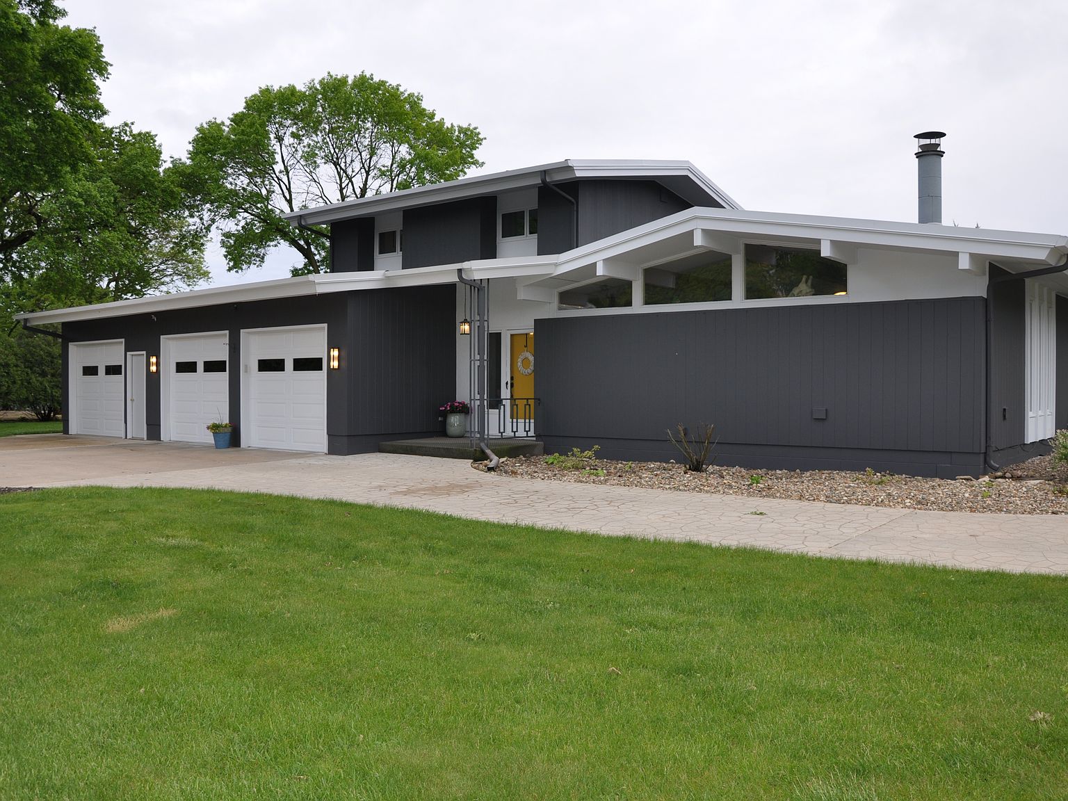 6 S Western Ave, New Hampton, IA 50659 | Zillow