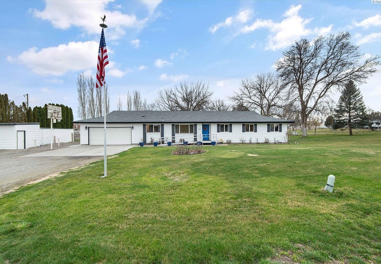 142 Snake River Dr, Burbank, WA 99323 | Zillow