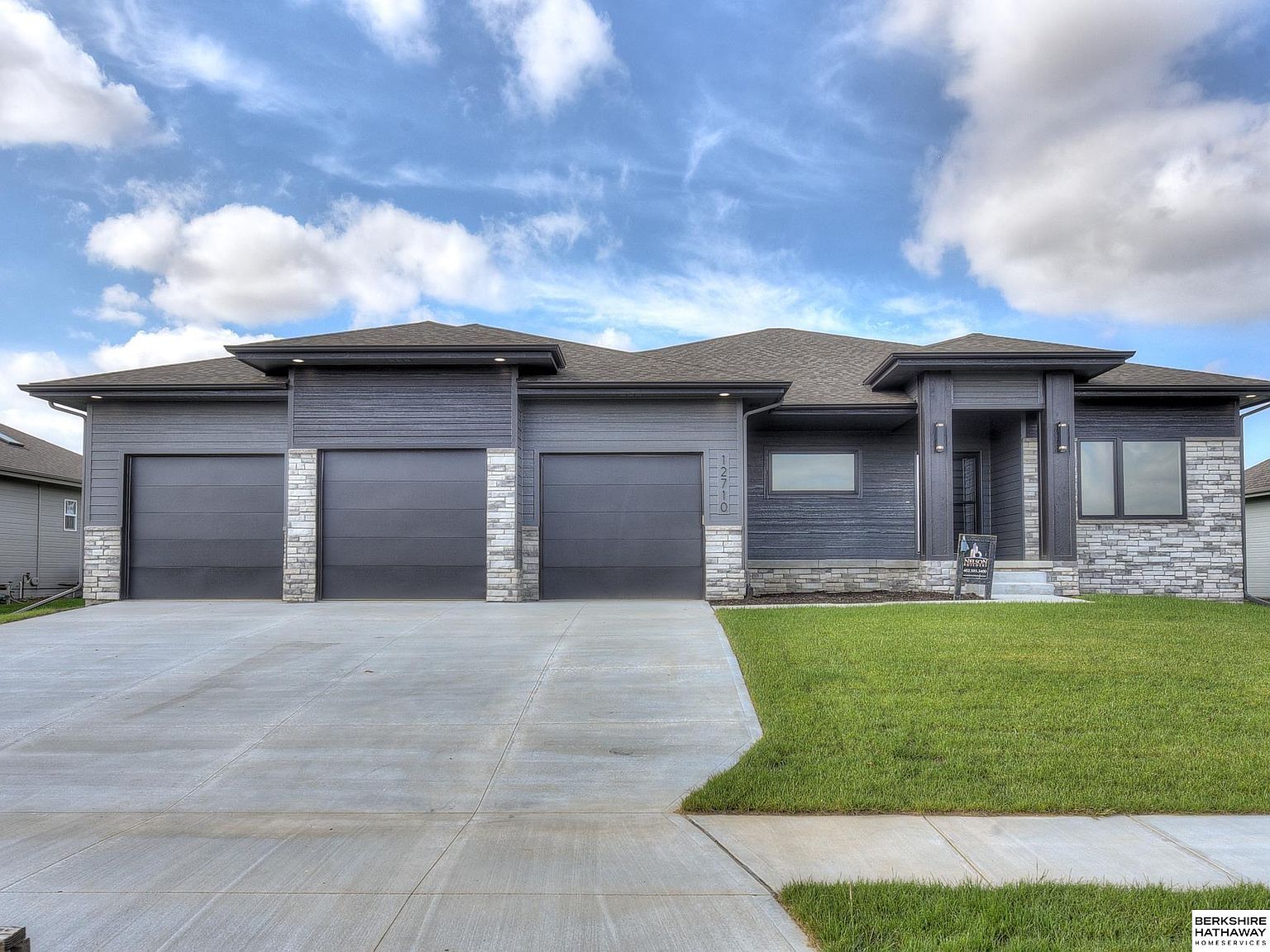 12710 S 77th St, Papillion, NE 68046 | MLS #22321910 | Zillow