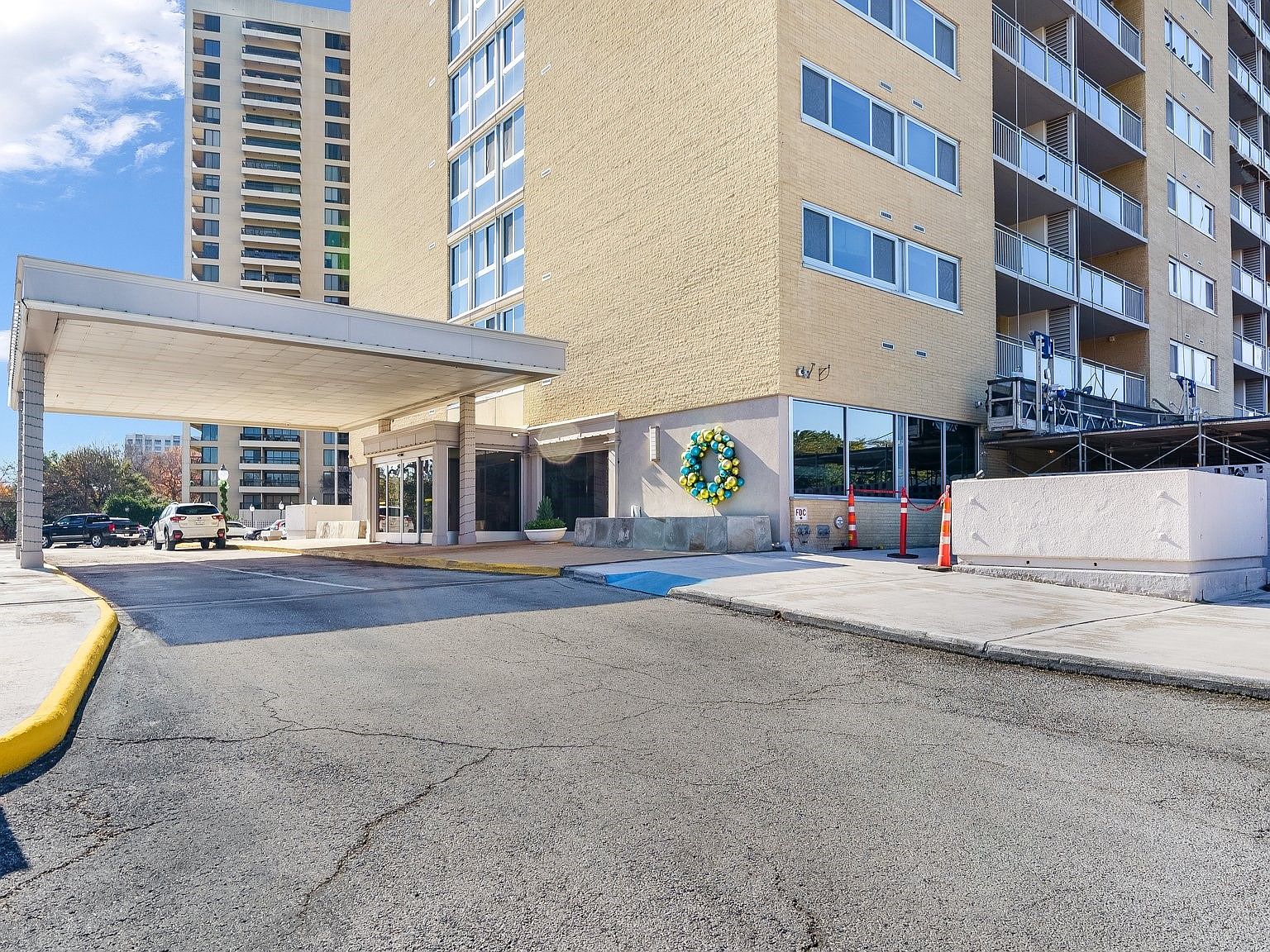 3883 Turtle Creek Blvd APT 1902, Dallas, TX 75219 | Zillow